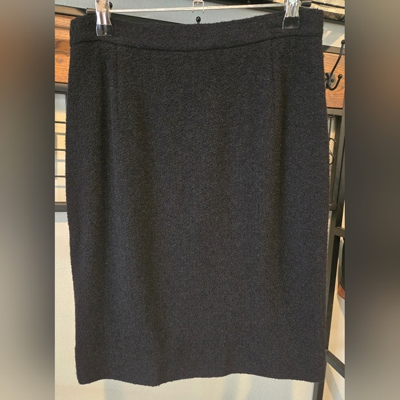 Isaac Mizrahi | Skirts | Vintage Isaac Mizrahi Wool Boucle Skirt | Poshmark